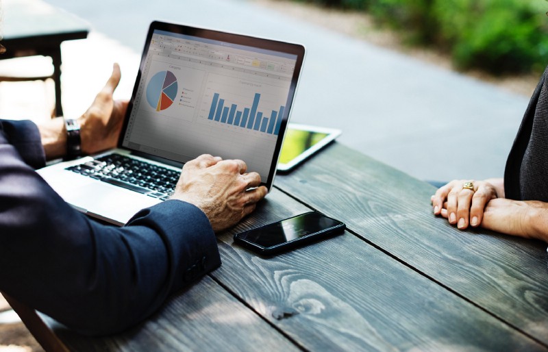 How To Embrace Event Driven Graph Analytics Using Neo4j And Apache Kafka